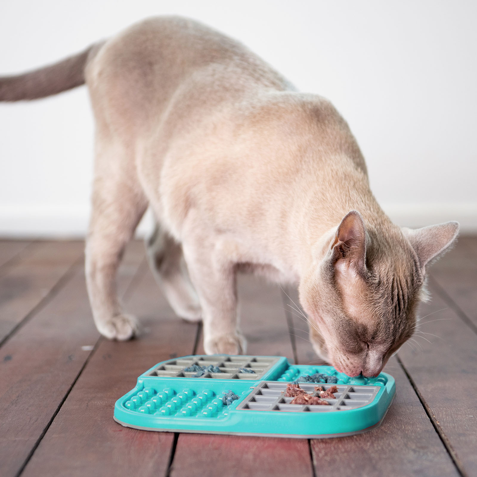 LickiMat Slomo Combo Slow Feeder Mat Turquoise For Cats - $16.99