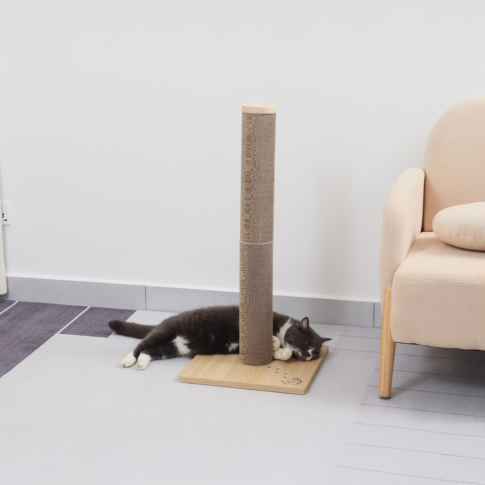 Minx Alto Cat Scratcher Deluxe Timber And Recycled Cardboard Refillable ...